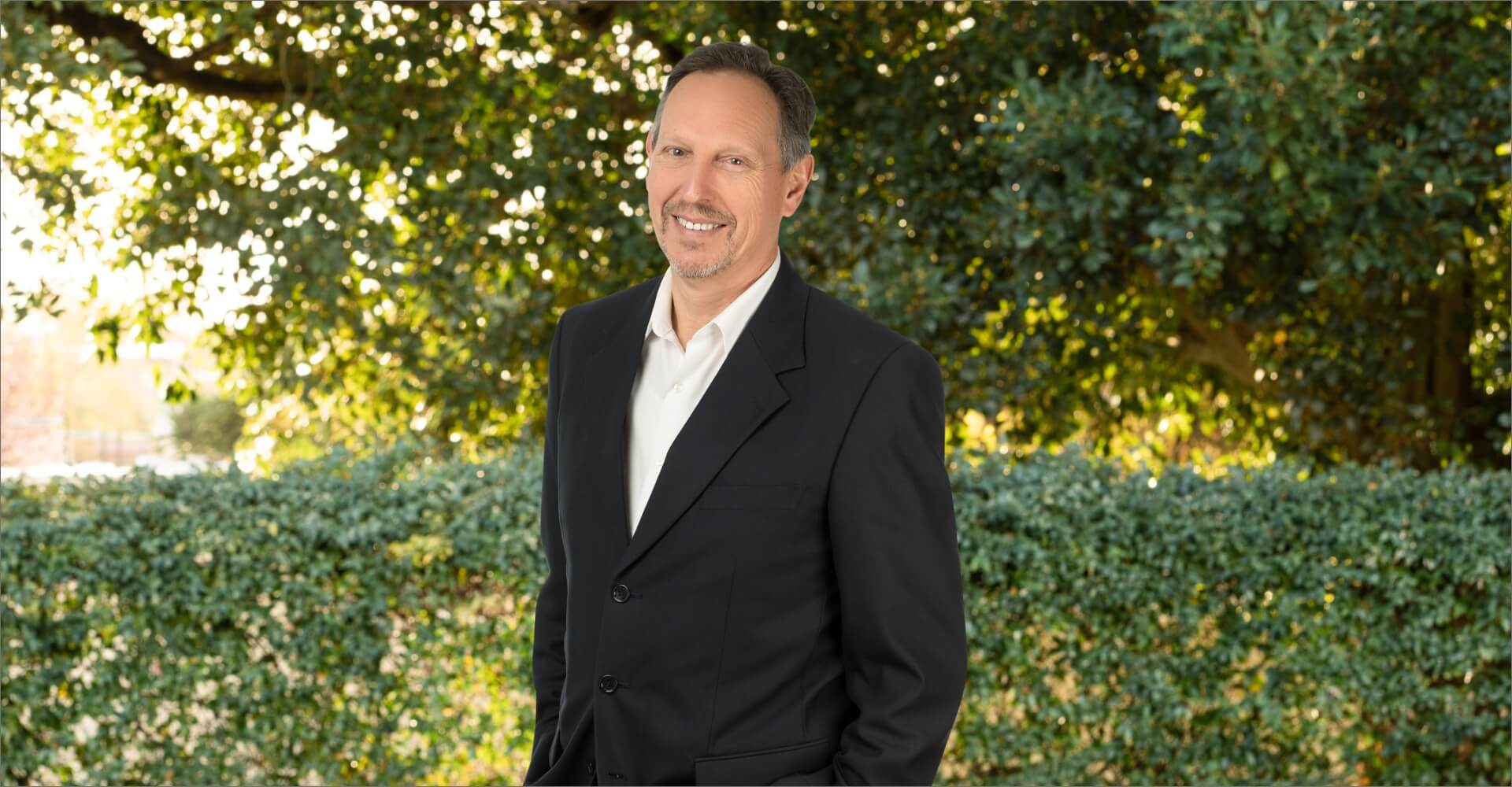 Robert Bloxham - Real Estate Agent at O'Neil Real Estate | listd.com.au