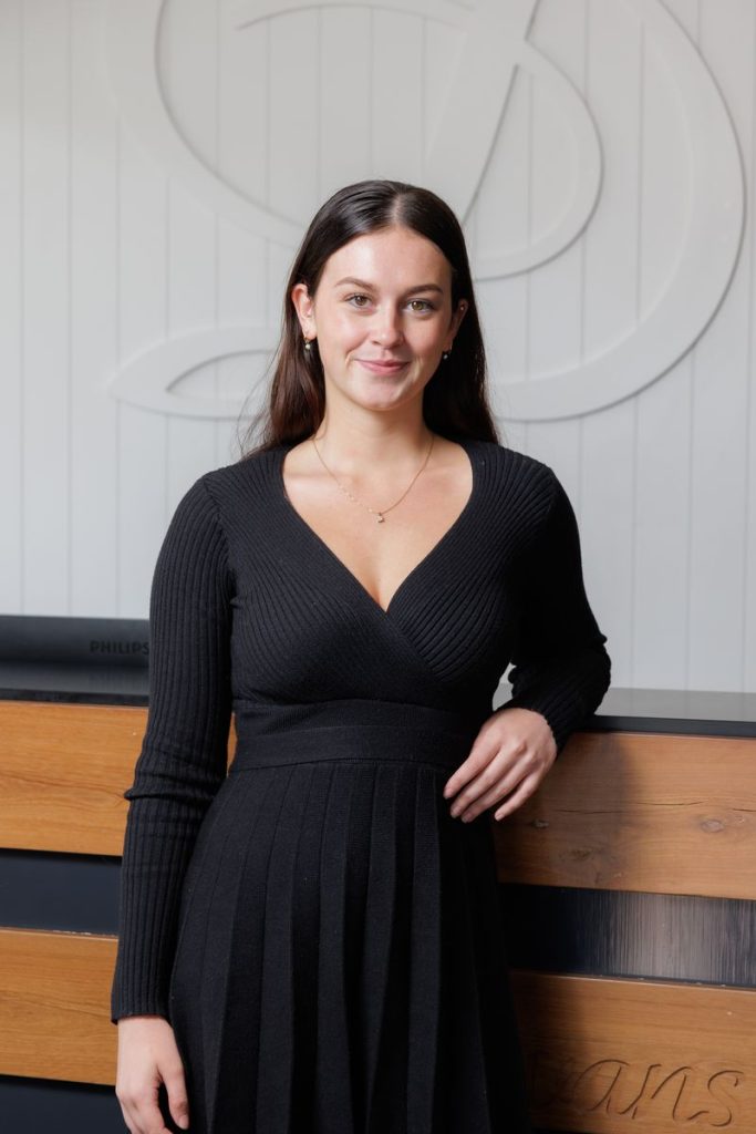Tolsi Bassett - Real Estate Agent at Denovans Real Estate | listd.com.au